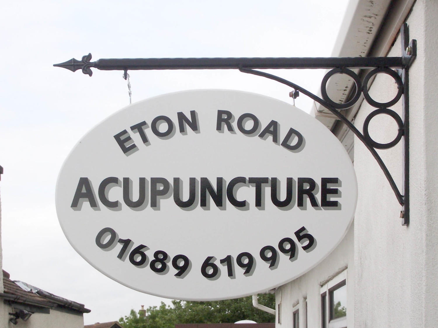 Hanging Signs | Stephen Signs