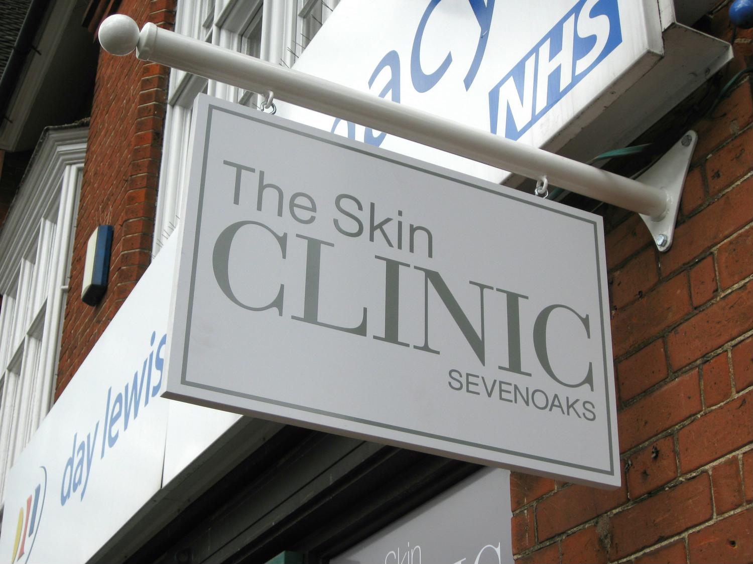 Hanging Signs | Stephen Signs