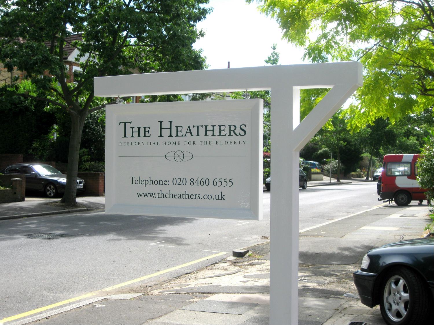 Hanging Signs | Stephen Signs